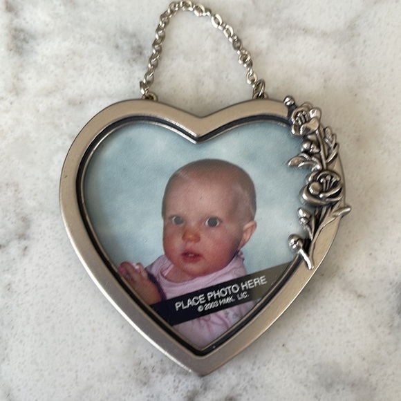 Hallmark | Accents | Vintage Embellished Heart Shaped Picture Frame For ...